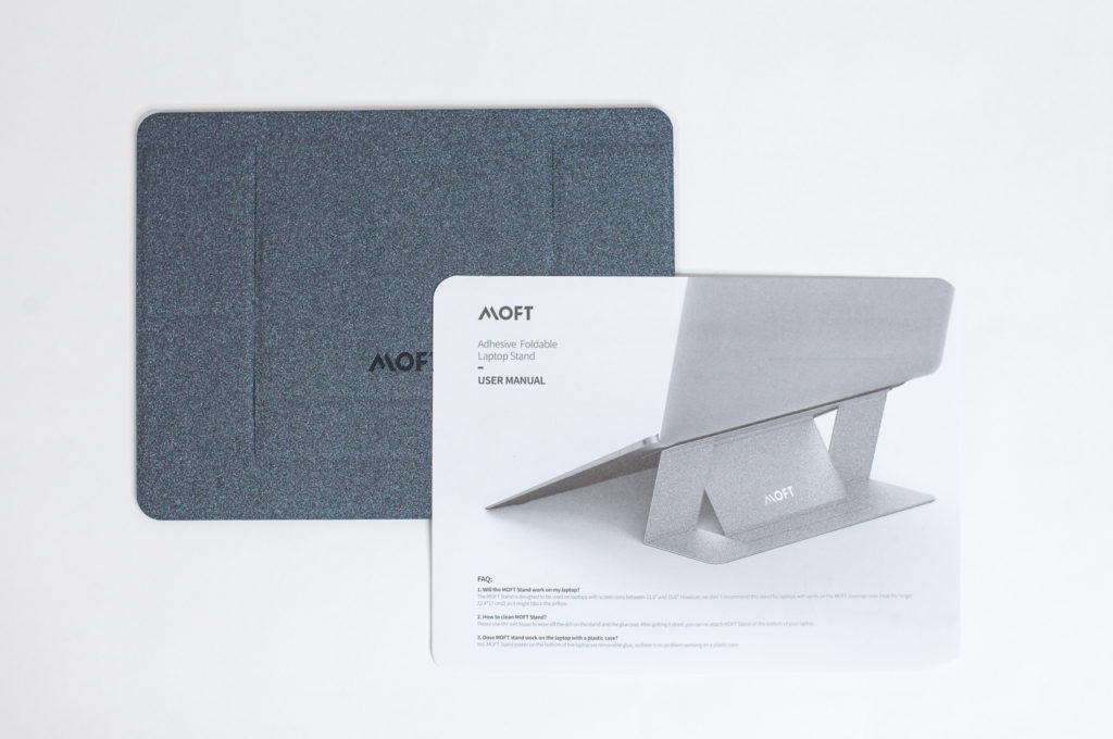 ノートPCに角度をつける「MOFT(モフト)」を導入したら外出時の作業が劇的に快適になった！ | むーろぐ